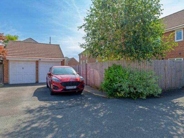 3 bedroom link detached house for sale in Rockford Gardens, Great Sankey, WA5