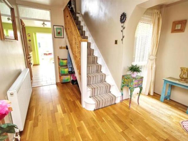 3 bedroom link detached house for sale in Sandhills Way, Calcot, Reading, RG31