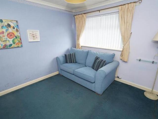 3 bedroom link detached house for sale in Snowdon Drive, Horwich, Bolton, BL6