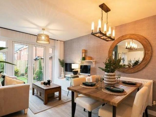 3 bedroom link detached house for sale in St James Park off St James Way Whittington Way Bishop s