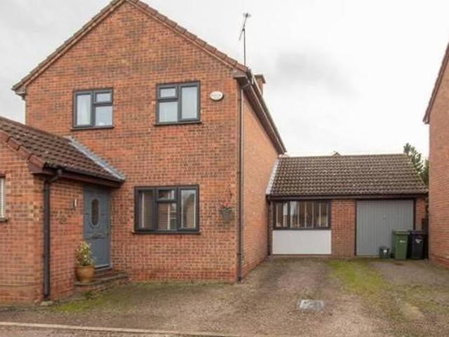 3 bedroom link detached house for sale in Steeple Bumpstead Haverhill CB9