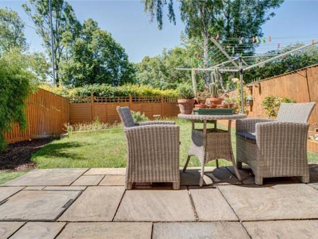 3 bedroom link detached house for sale in Sutton Road, Eldene, Swindon, Wiltshire, SN3