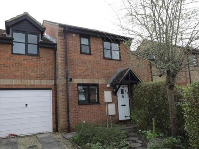 3 Bedroom Link Detached House For Rent In Westbury, Wiltshire