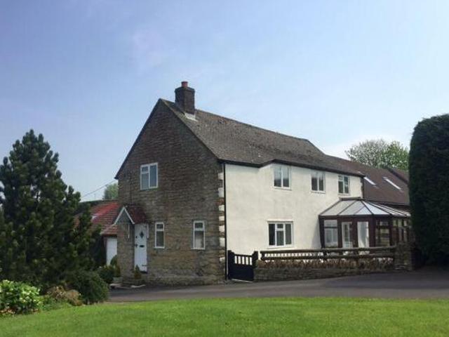 3 Bedroom Link Detached House For Rent In Beaminster