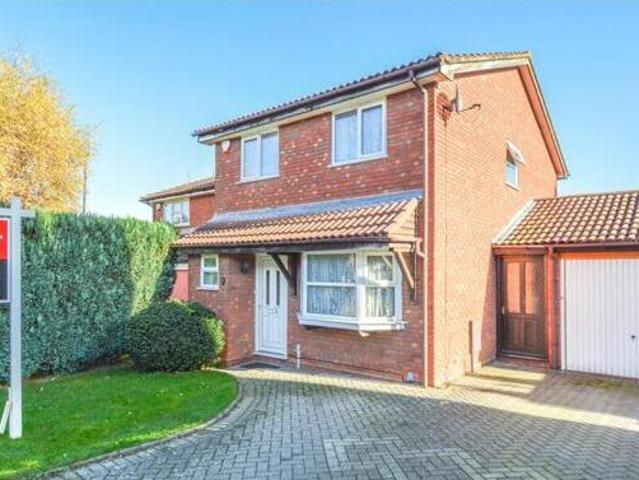 3 Bedroom Link Detached House For Rent In Birmingham, West Midlands