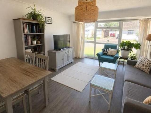 3 bedroom link detached house for rent in Craven Close, Trumpington, Cambridge, CB2