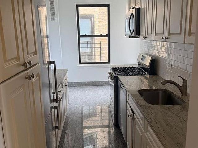 3 bedroom luxury Flat for rent in West New York, New Jersey