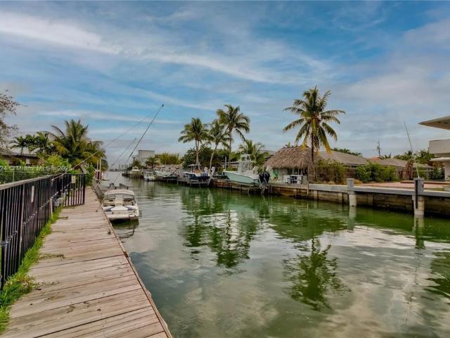 3 bedroom luxury House for sale in Miami, United States