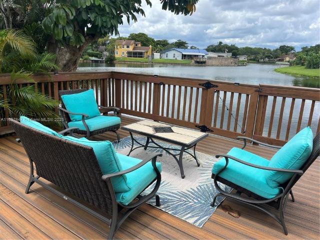 3 bedroom luxury House for sale in Cooper City, Florida