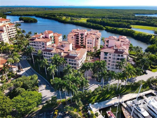 3 bedroom luxury House for sale in Coral Gables, Florida