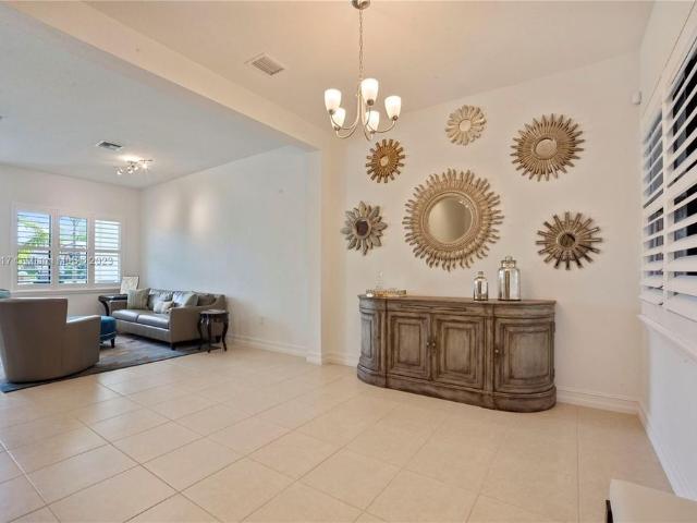 3 bedroom luxury House for sale in Pembroke Pines, United States