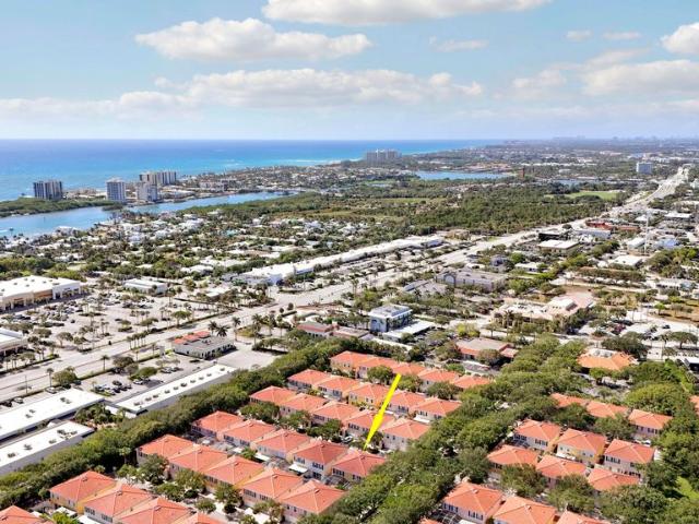 3 bedroom luxury Townhouse for sale in Tequesta, United States