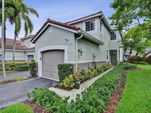 3 bedroom luxury Townhouse for sale in Weston, United States
