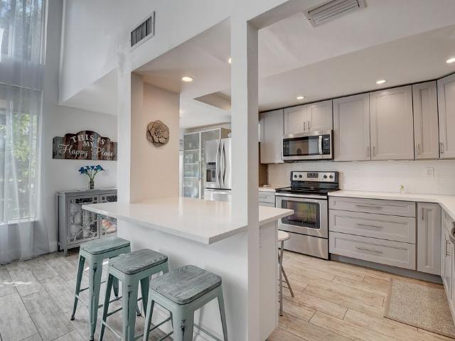 3 bedroom luxury Townhouse for sale in Boca Raton, Florida