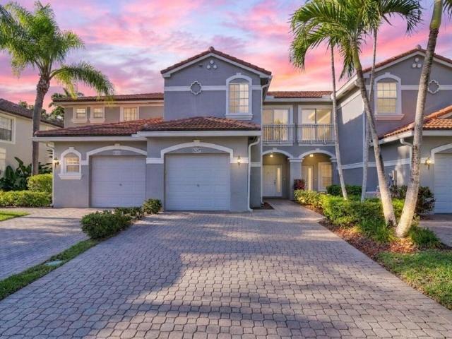 3 bedroom luxury Townhouse for sale in Boca Raton, Florida