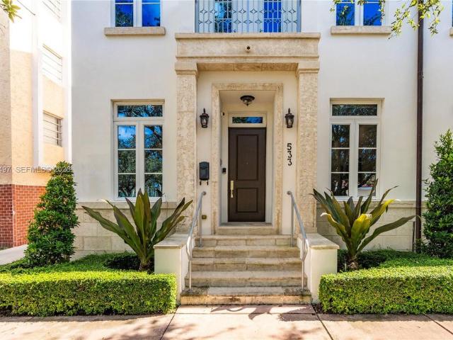 3 bedroom luxury Townhouse for sale in Coral Gables, United States