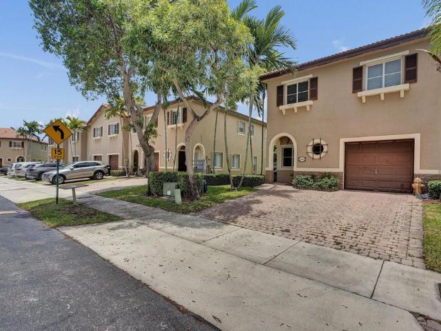 3 bedroom luxury Townhouse for sale in Cutler Bay, Florida