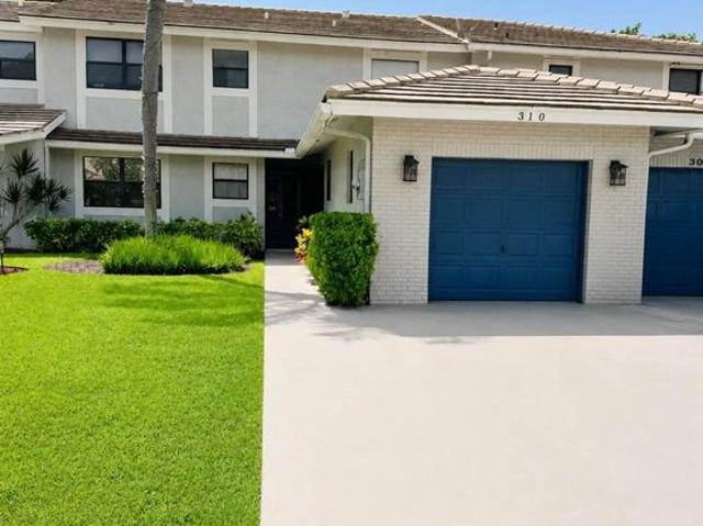 3 bedroom luxury Townhouse for sale in Deerfield Beach, United States
