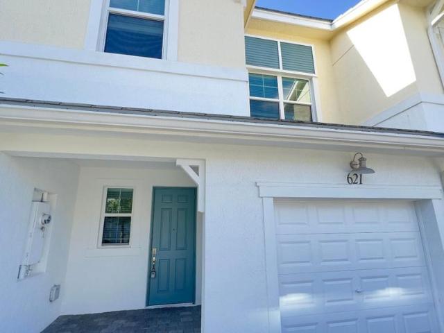 3 bedroom luxury Townhouse for sale in Deerfield Beach, United States