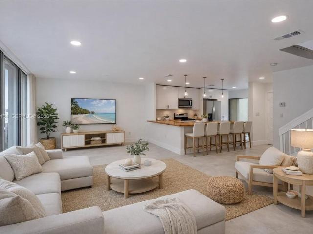 3 bedroom luxury Townhouse for sale in Doral, United States