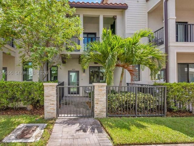 3 bedroom luxury Townhouse for sale in Doral, United States