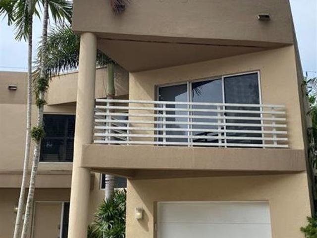 3 bedroom luxury Townhouse for sale in Fort Lauderdale, Florida