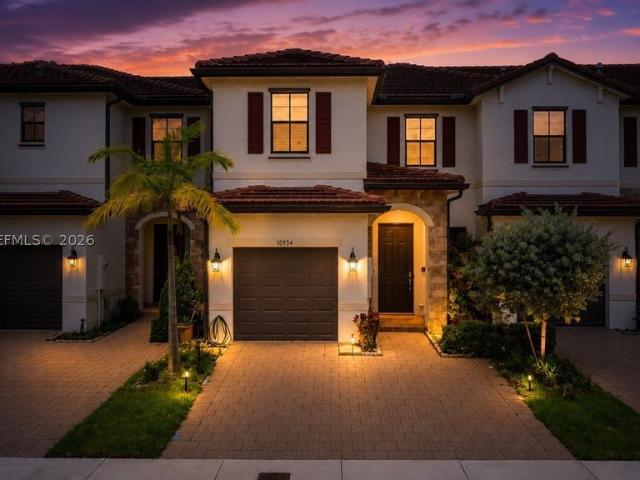 3 bedroom luxury Townhouse for sale in Hialeah, United States