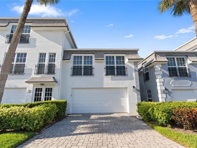 3 bedroom luxury Townhouse for sale in Hillsboro Beach, Florida