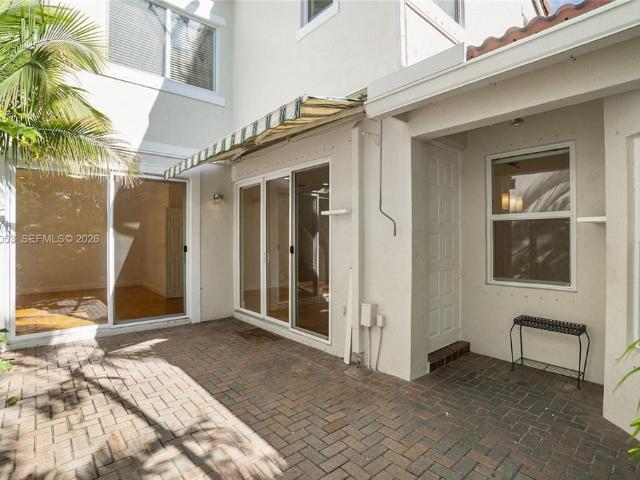 3 bedroom luxury Townhouse for sale in Hollywood, Florida