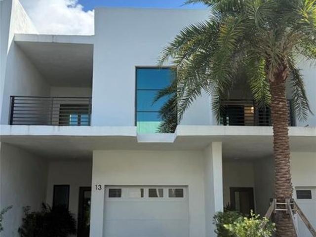 3 bedroom luxury Townhouse for sale in Hollywood, United States
