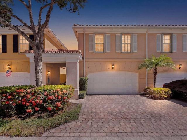 3 bedroom luxury Townhouse for sale in Jupiter, Florida