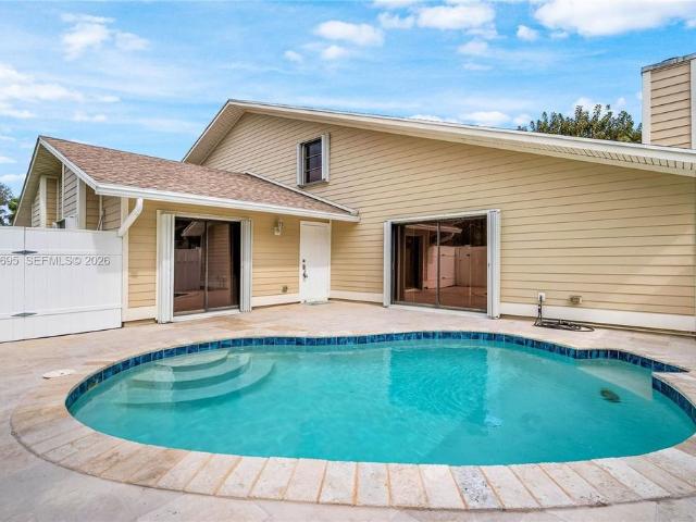 3 bedroom luxury Townhouse for sale in Jupiter, Florida