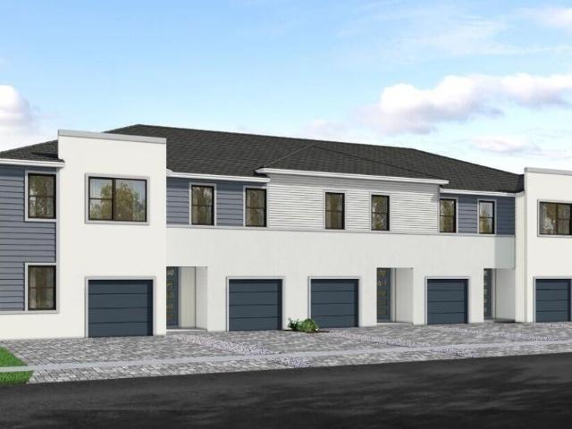 3 bedroom luxury Townhouse for sale in Lantana, Florida