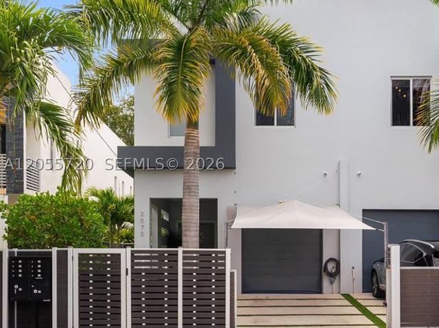 3 bedroom luxury Townhouse for sale in Miami, United States