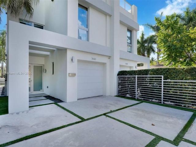 3 bedroom luxury Townhouse for sale in Miami, United States