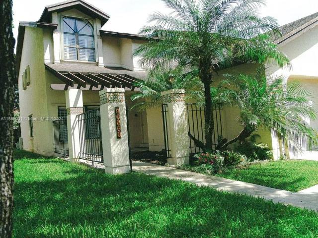 3 bedroom luxury Townhouse for sale in Miami, Florida