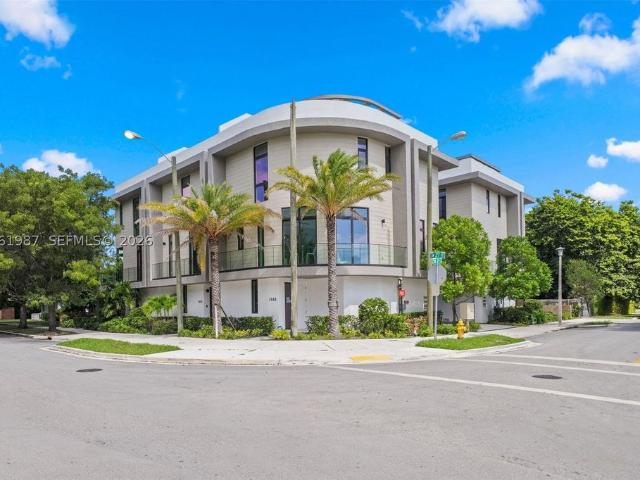 3 bedroom luxury Townhouse for sale in Miami, Florida