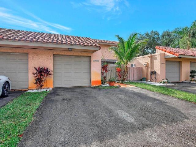 3 bedroom luxury Townhouse for sale in Miami, Florida