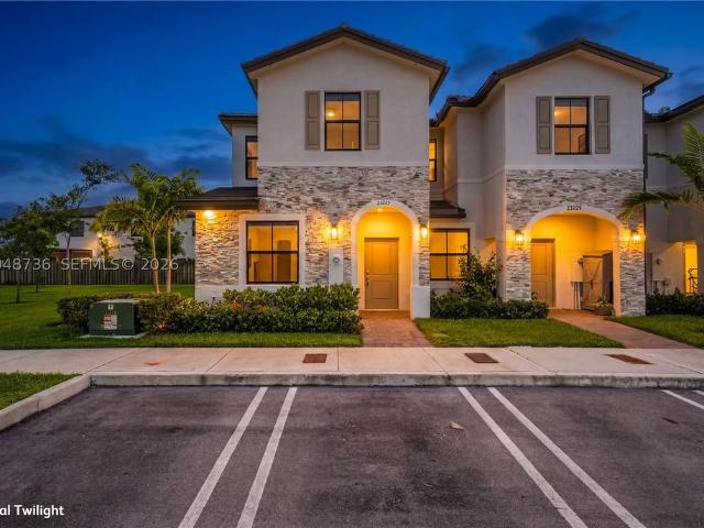 3 bedroom luxury Townhouse for sale in Miami, Florida