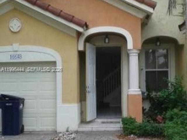3 bedroom luxury Townhouse for sale in Miami, Florida