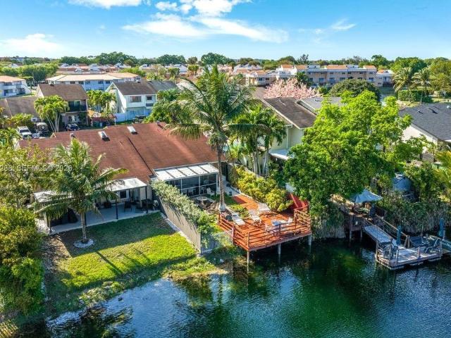 3 bedroom luxury Townhouse for sale in Miami, Florida