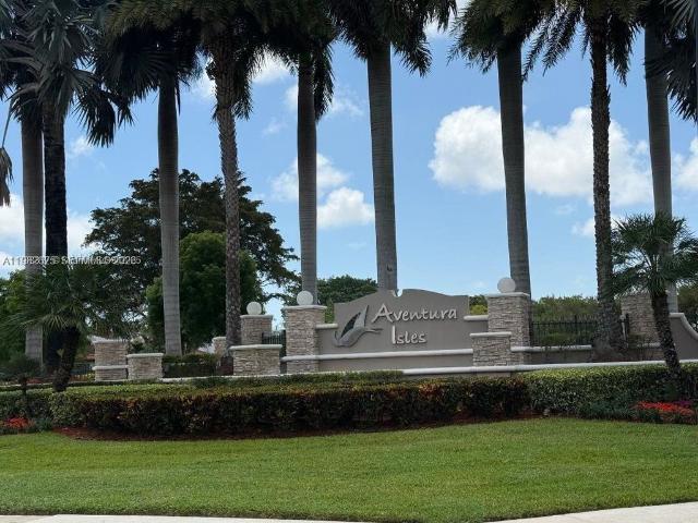 3 bedroom luxury Townhouse for sale in Miami, Florida