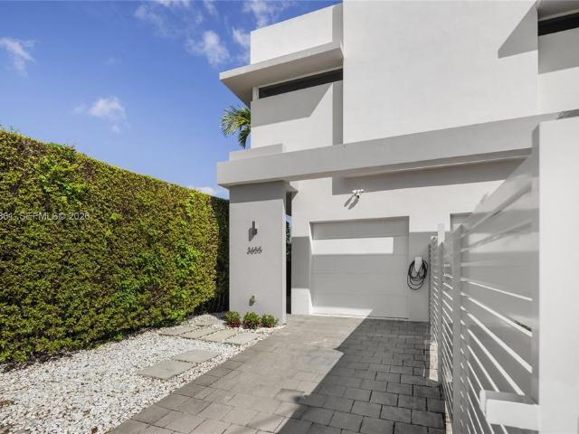 3 bedroom luxury Townhouse for sale in Miami, Florida
