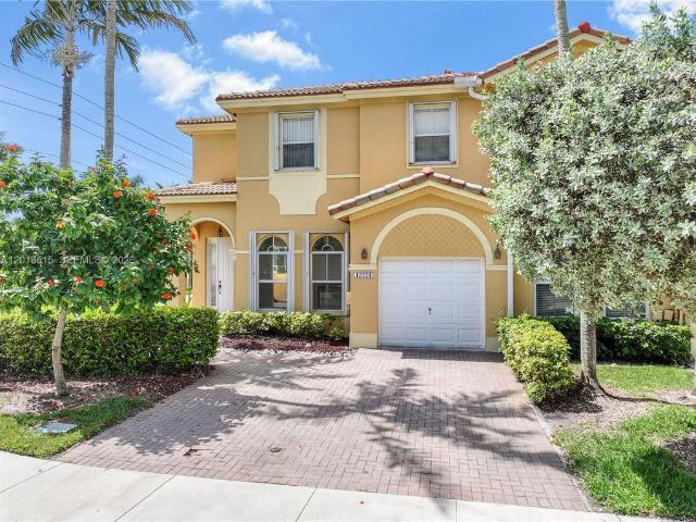 3 bedroom luxury Townhouse for sale in Miami, Florida