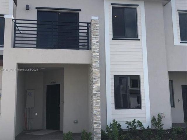 3 bedroom luxury Townhouse for sale in Miami, Florida