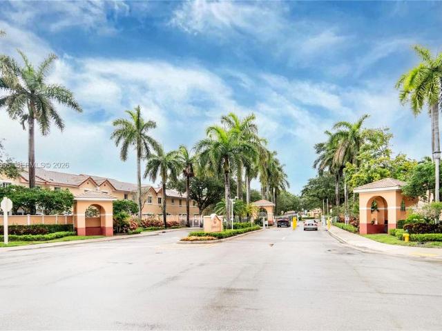 3 bedroom luxury Townhouse for sale in Miramar, United States