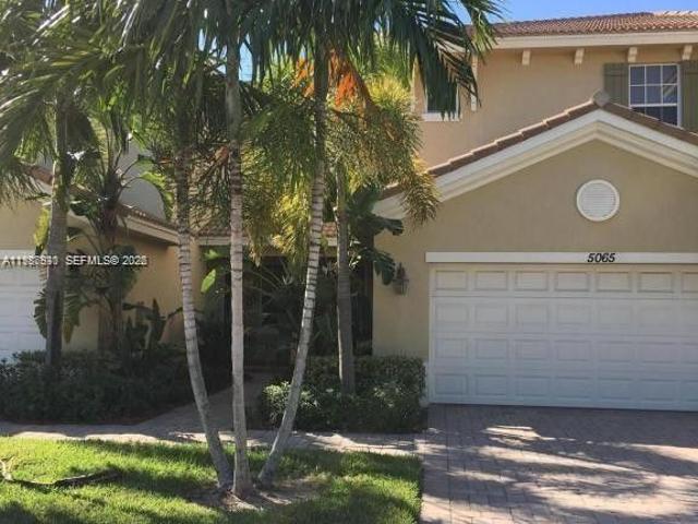 3 bedroom luxury Townhouse for sale in Palm Beach Gardens, Florida