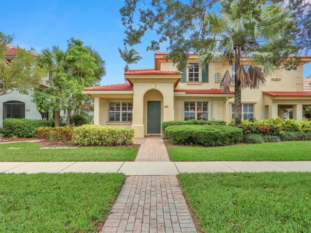 3 bedroom luxury Townhouse for sale in Palm Beach Gardens, Florida