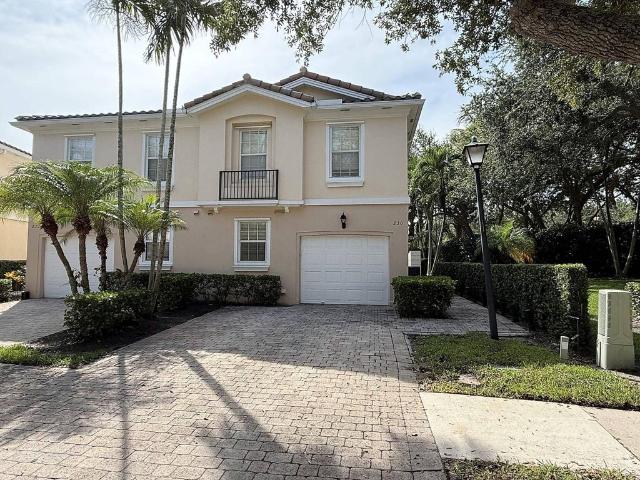 3 bedroom luxury Townhouse for sale in Palm Beach Gardens, Florida