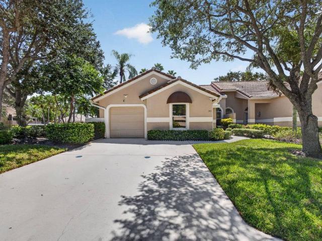 3 bedroom luxury Townhouse for sale in Palm Beach Gardens, Florida